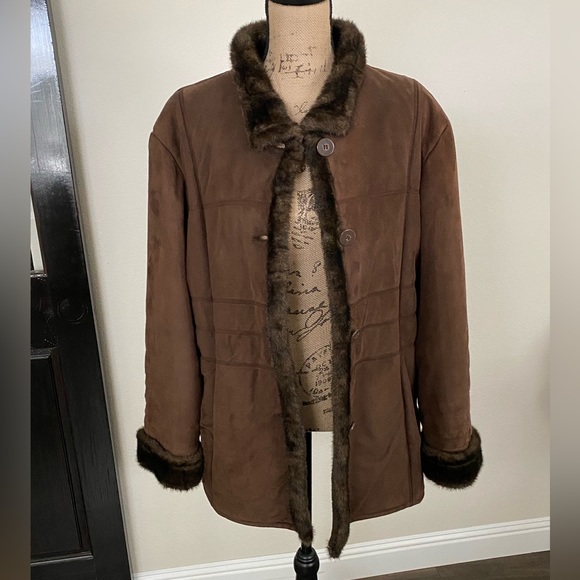 Fitz-Wright | Jackets & Coats | Fitzwright Faux Fur Jacket Sz L | Poshmark